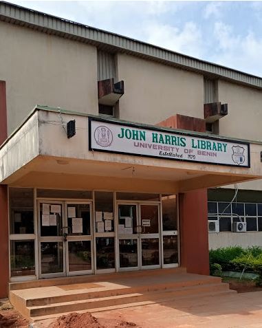 John Harris Library Benin-City Edo state - finelib.com